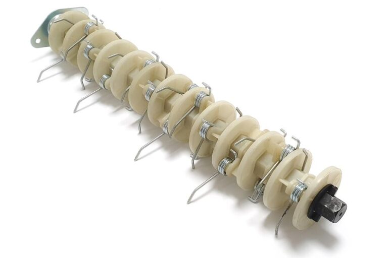 COBRA S40C 16" 2-in-1 Petrol Lawn Scarifier & Aerator · DTW Tools ...